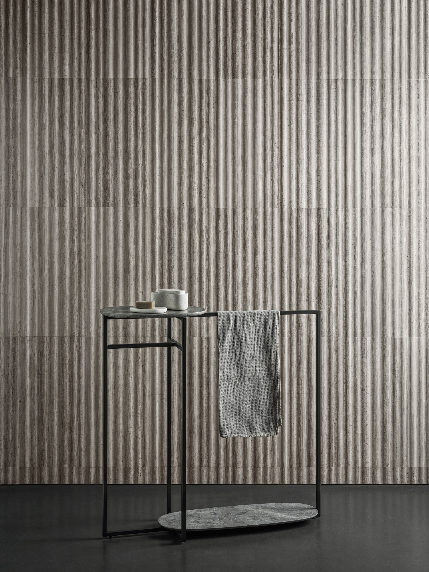 Anima designer freestanding towel rack | Towel racks | Salvatori Official